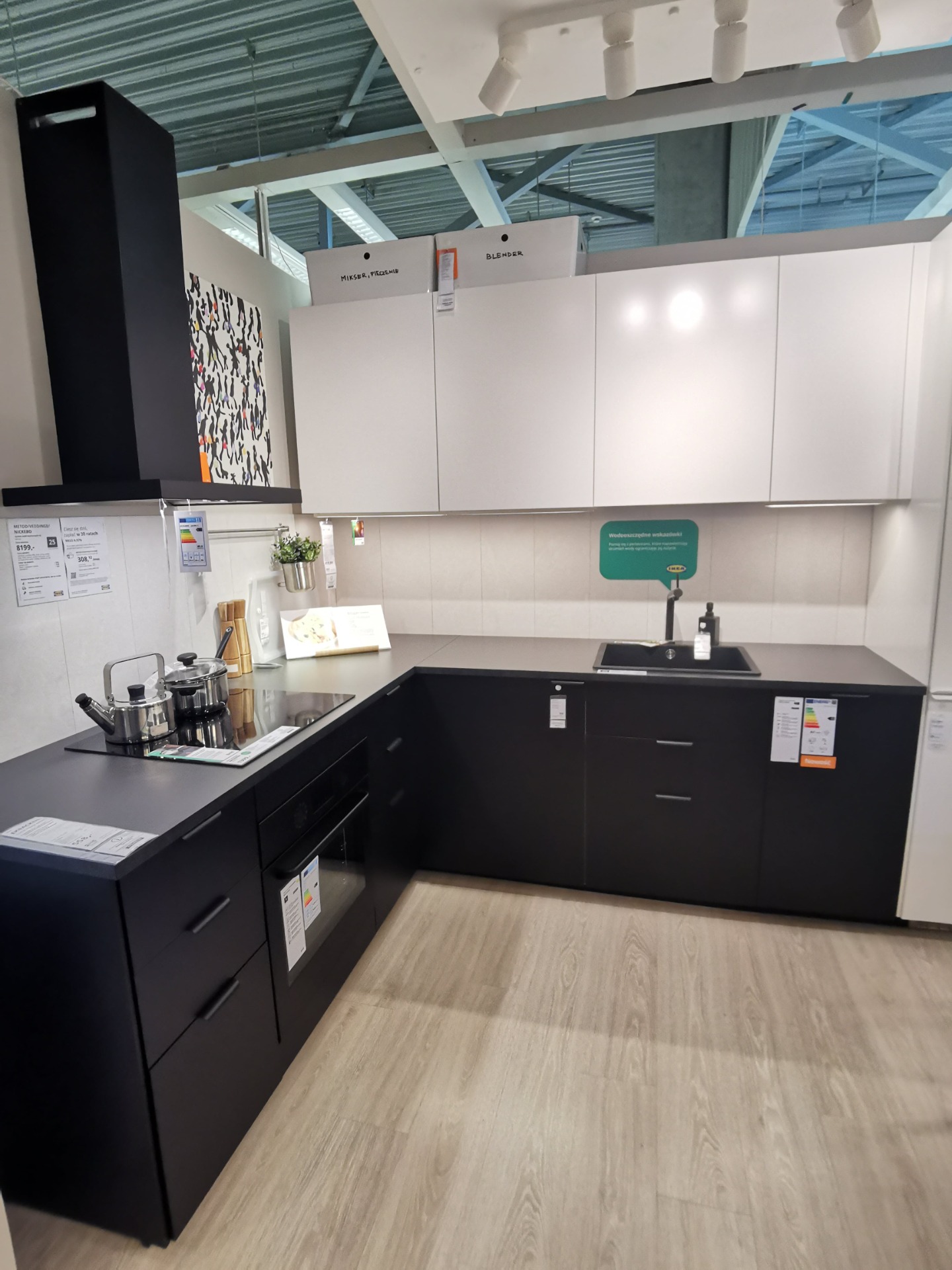 NICKEBO & VEDDINGE: Modern Kitchen Design